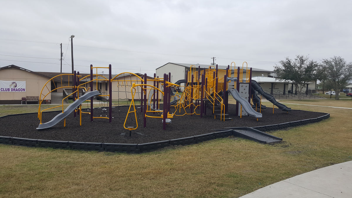 ADA Accessible Full Ramp | WillyGoat Playgrounds